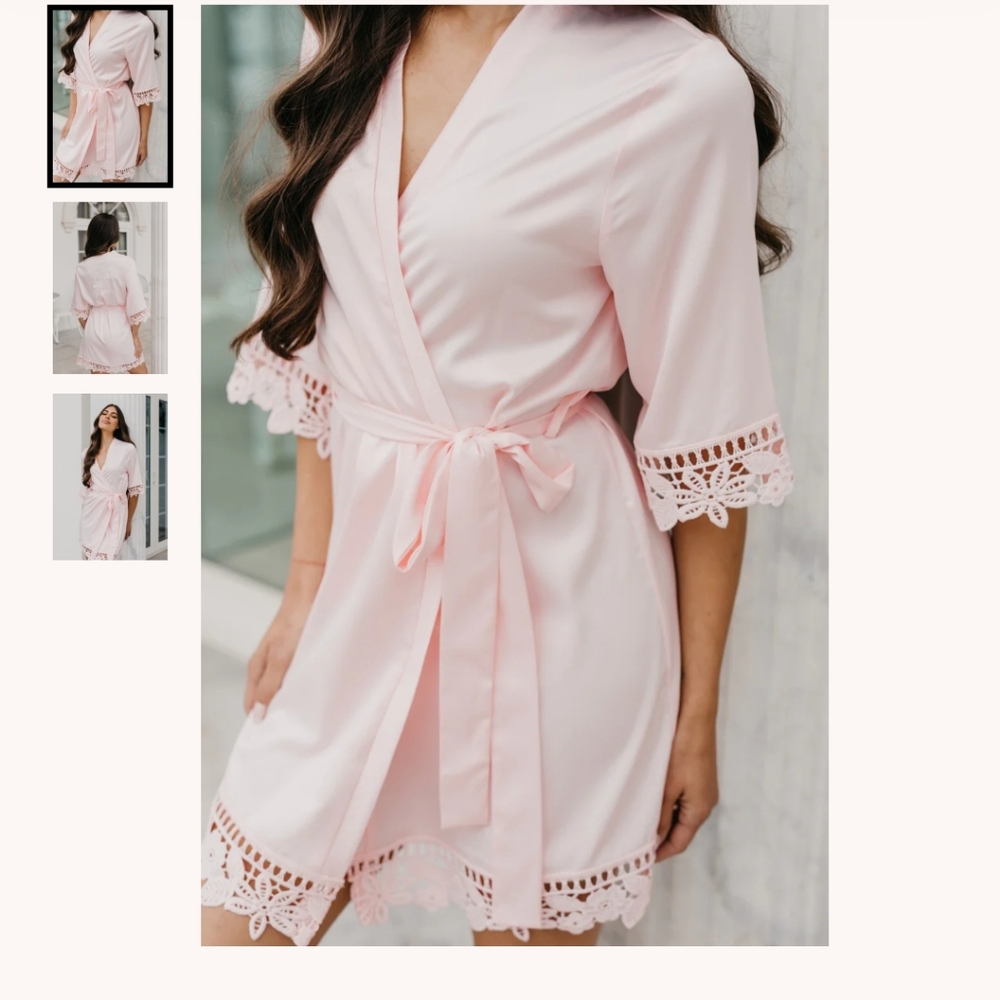Le Rose Stories Satin Lace Robe - Gem